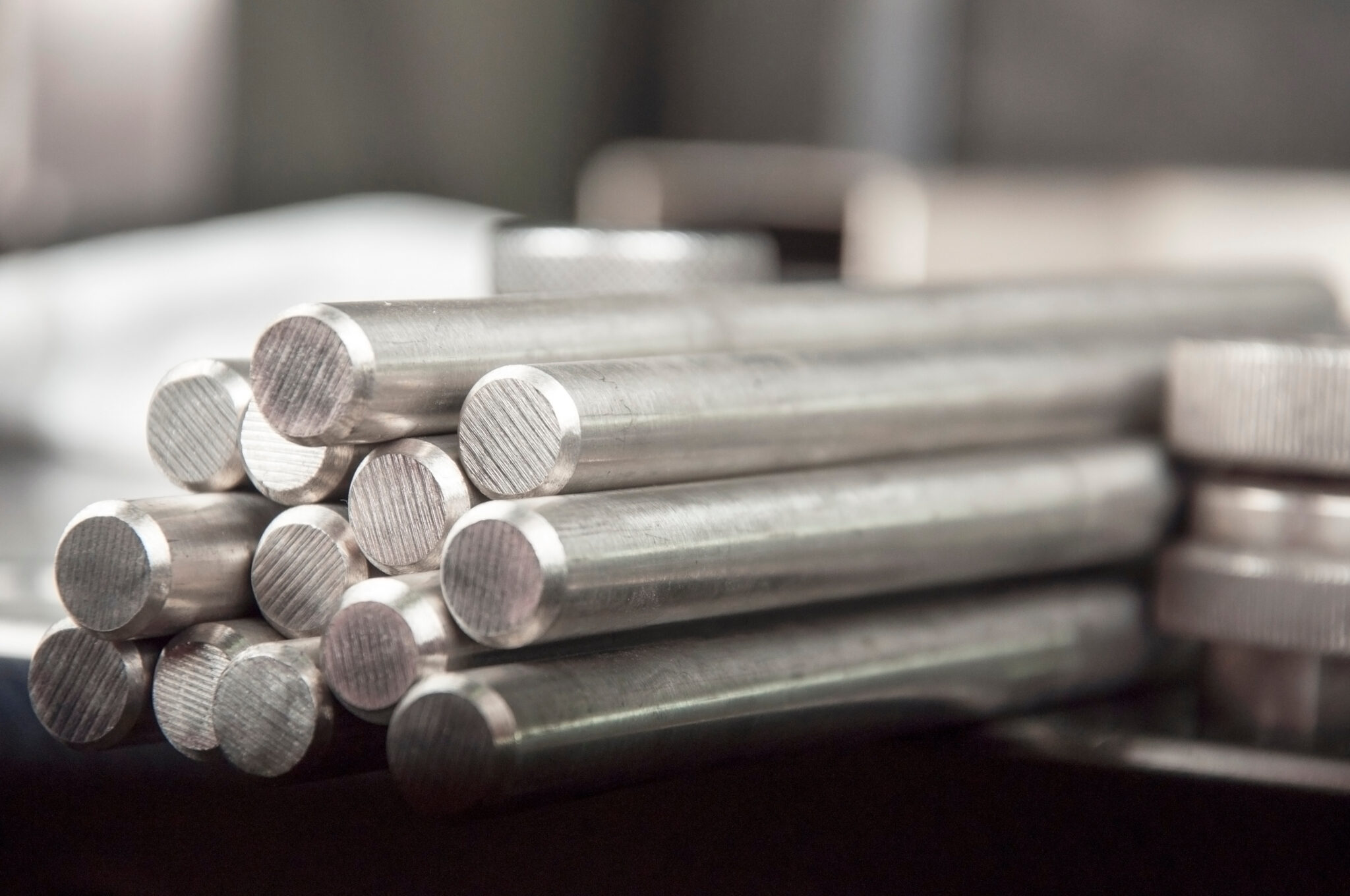 Comparing Material Choices for Custom Shaft Manufacturing